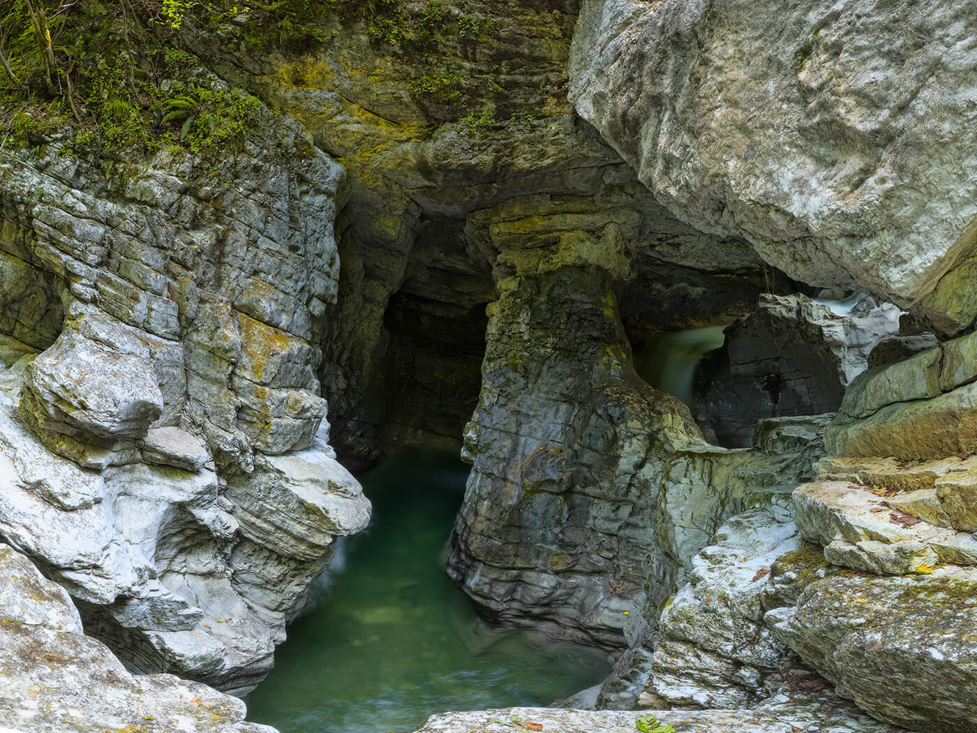 - Guier Mort Gorges part1 - Sizes 875x656 (34"x 25"), 1382x1036 (54"x ...